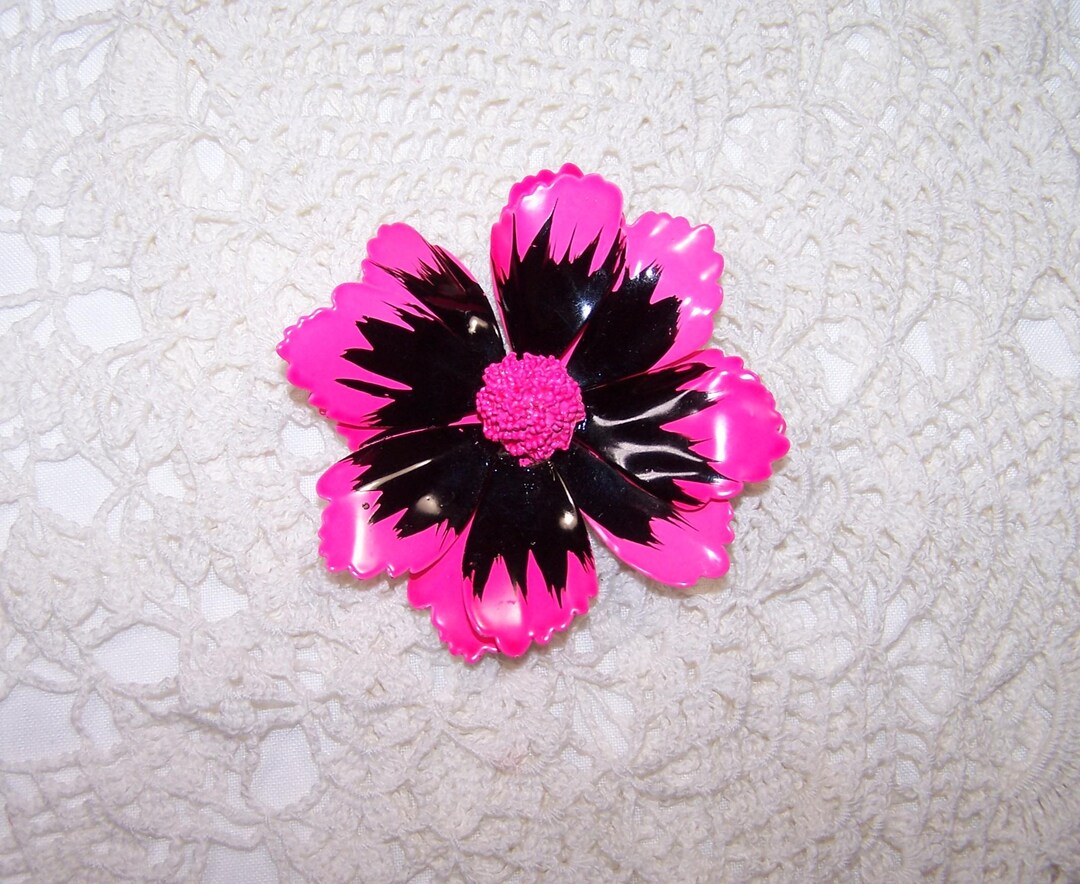 Vintage Large Enamel Flower Brooch 3D Hot Pink Black Neon Bright Mid ...
