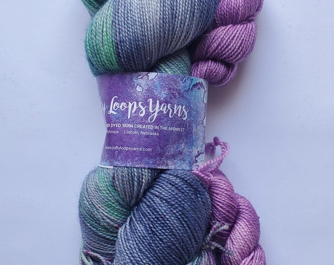 New Lofty Loops Yarn Glitz Sparkle Glitter Superwash Merino Wool Nylon ...