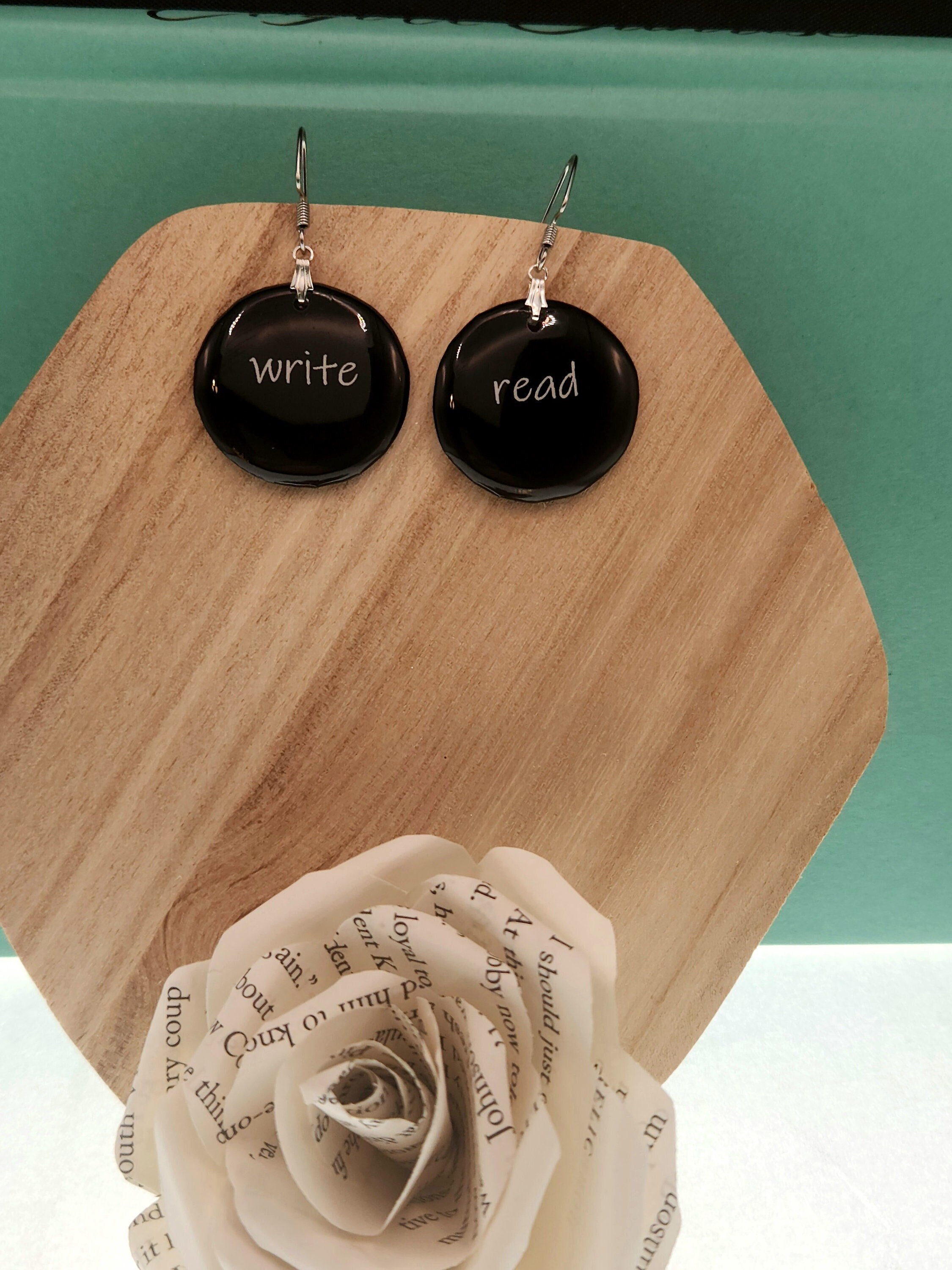 Elegant Black and White Mismatched Earrings That Say Read and Write Are ...