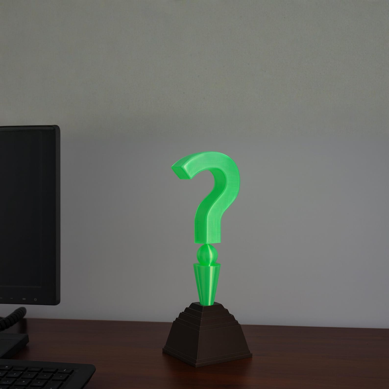 Question Mark Trophy Display Piece | Glowing Puzzle Trophy Ornament ...