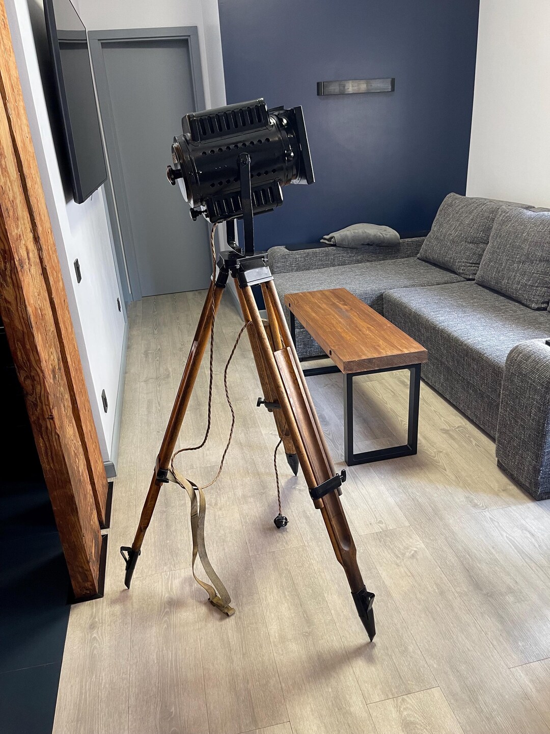 Vintage Stage Light, Retro Floor Lamp, Theater Lamp, Wooden Tripod ...