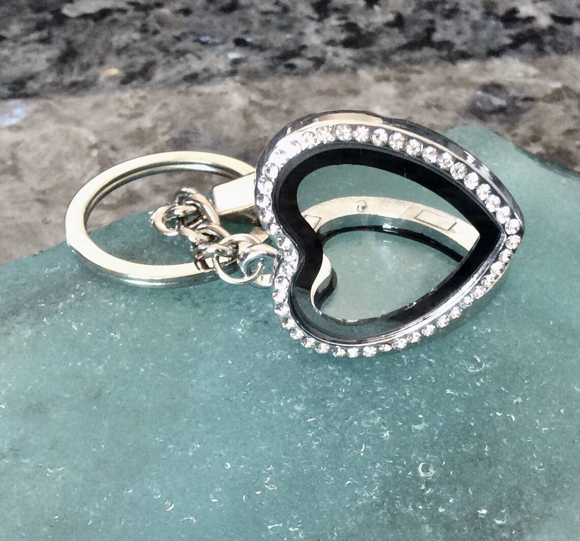 Magnetic Heart Shaped Glass Memory Locket Keychain Magnetic - Etsy