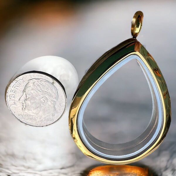 Floating Locket - Etsy