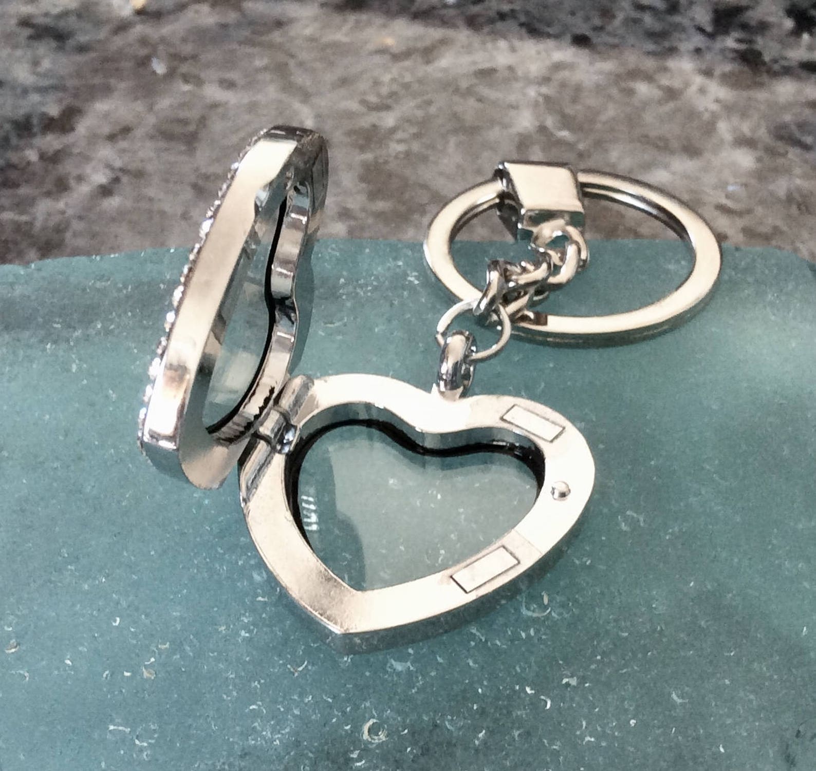 Magnetic Heart Shaped Glass Memory Locket Keychain Magnetic - Etsy