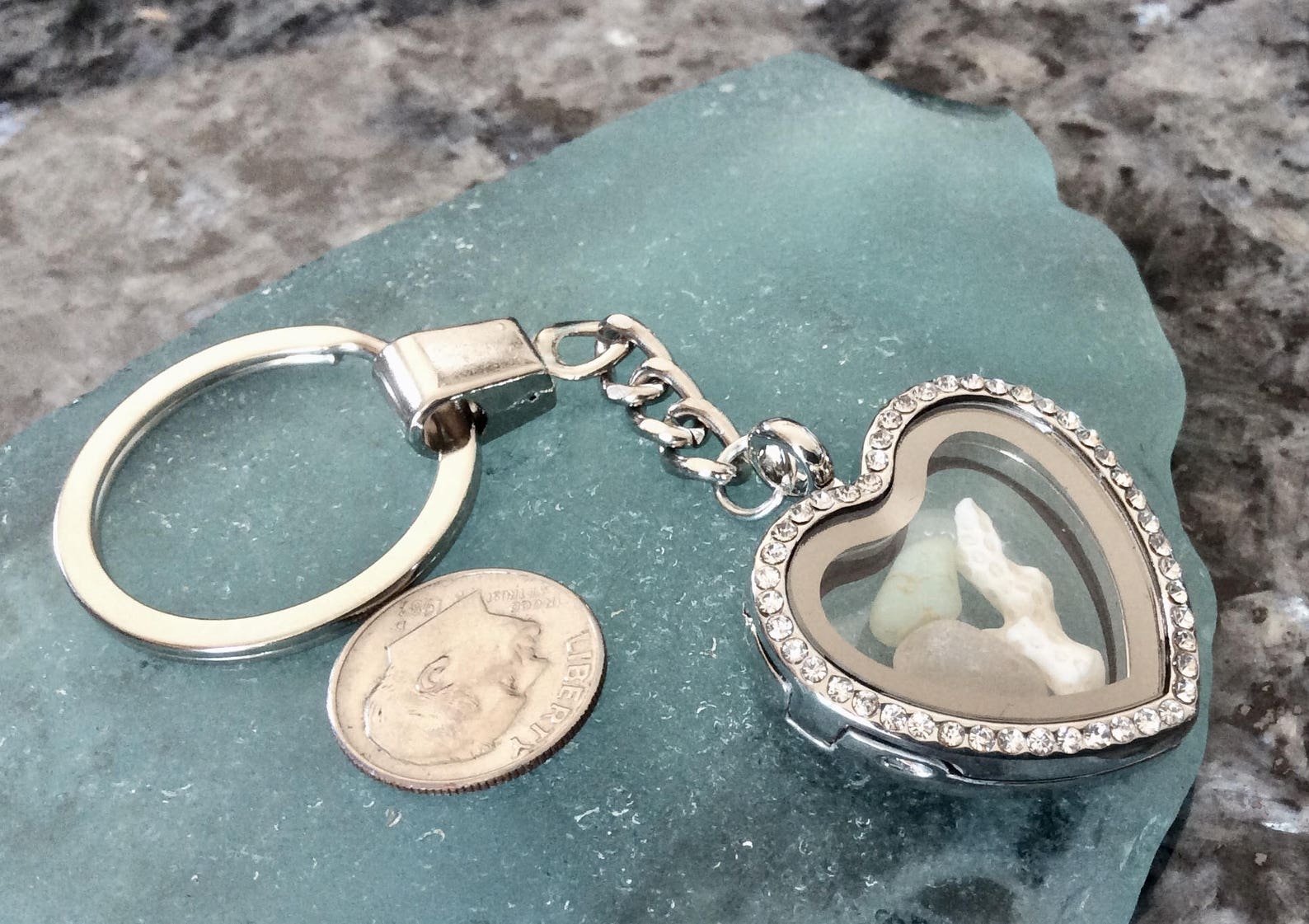 Magnetic Heart Shaped Glass Memory Locket Keychain Magnetic - Etsy