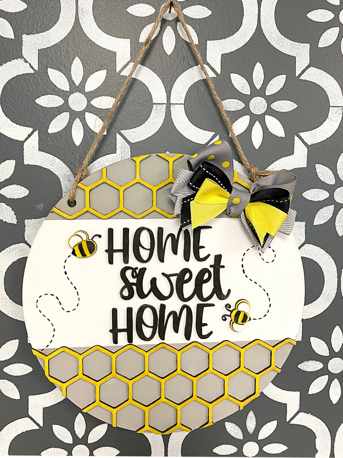 DIY Bee Kit / Unfinished Wood Projects / Round Bee Signs / Home Sweet ...