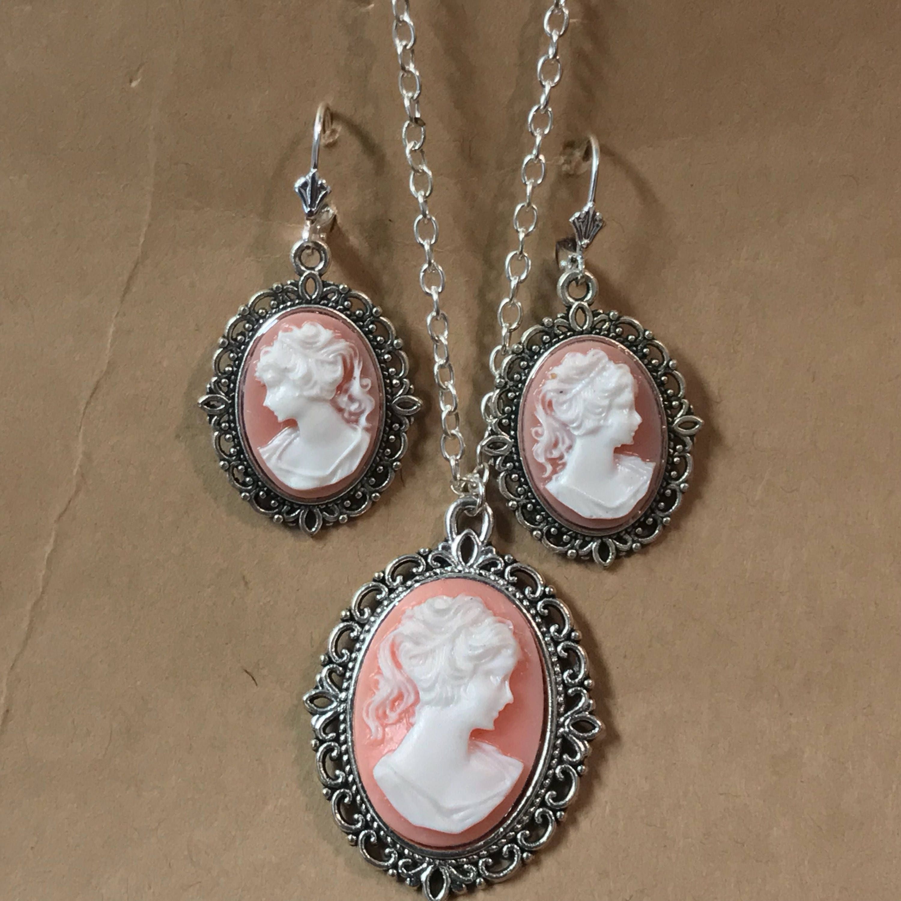 Victorian Set~Cameo Pendants-Cameo Woman-Antique Cameo Pendant-Cameo ...