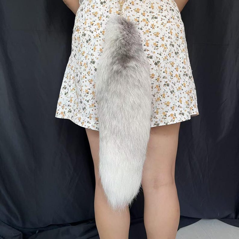 18" Fluffy Big Fox Tails Cosplay Tails Cosplay Fox Tails Natural Fox Tails With Keychains Gray ...