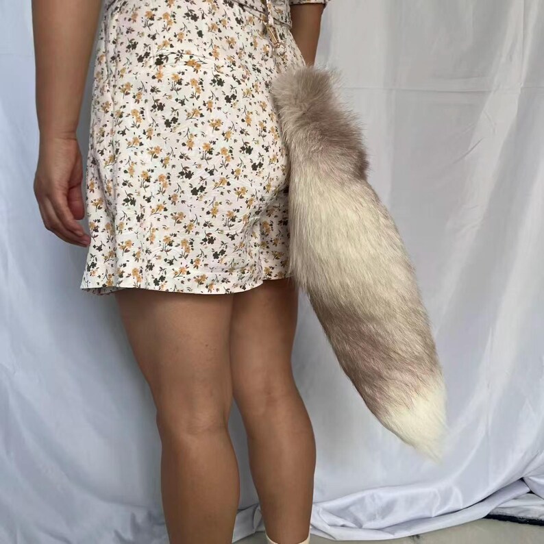 Fluffy Fox Tail Keychain Clips: White & Brown Ombre Cosplay (19-20 Inch) - Etsy Hong Kong