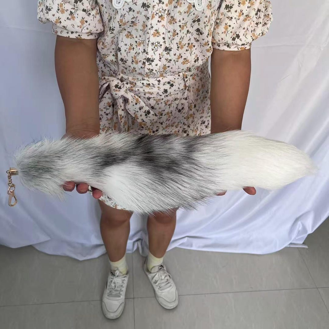 18" to 19" Big Natural Fox Tails Halloween Costume Cosplay Fox Tails ...
