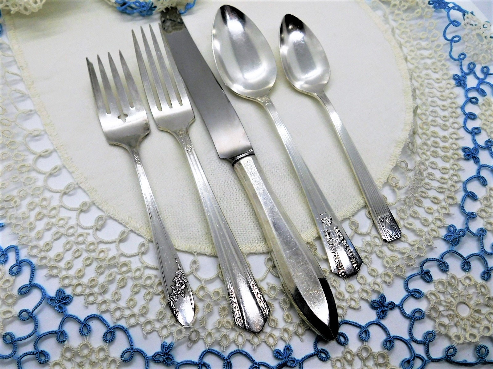 Vintage Flatware-silverplate-forks-spoons-knife-silverware-old ...