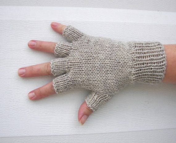 Hand Knit Unisex WOOL Half Finger GLOVES in Oatmeal Gray / - Etsy