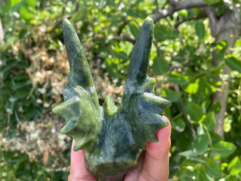 Hand Carved Green Jade Dragon Skull: Crystal Home Decor (5.3'') - Etsy