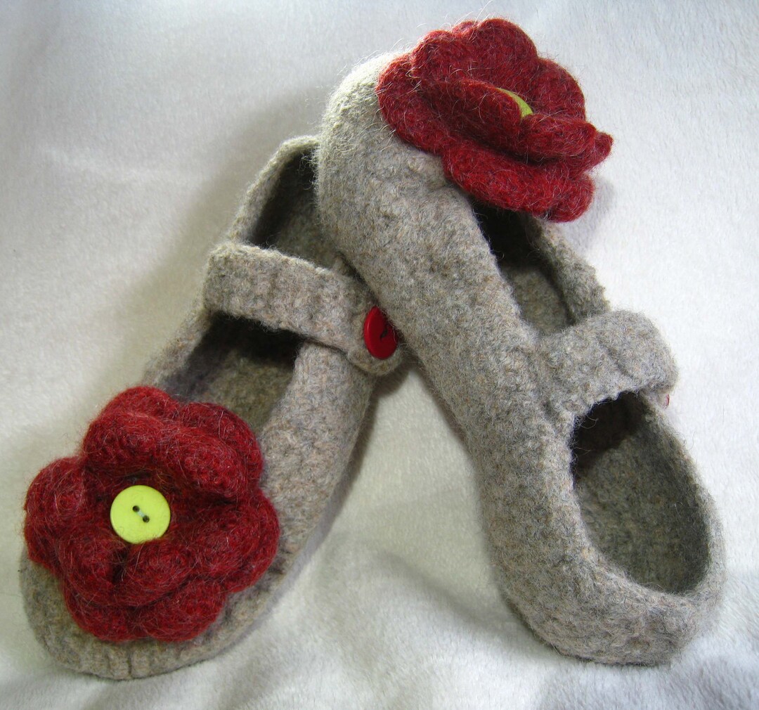 HÄKELMUSTER gefilzte Wolle Mary Jane Pantoffel, Filzblume, Filzblume ...