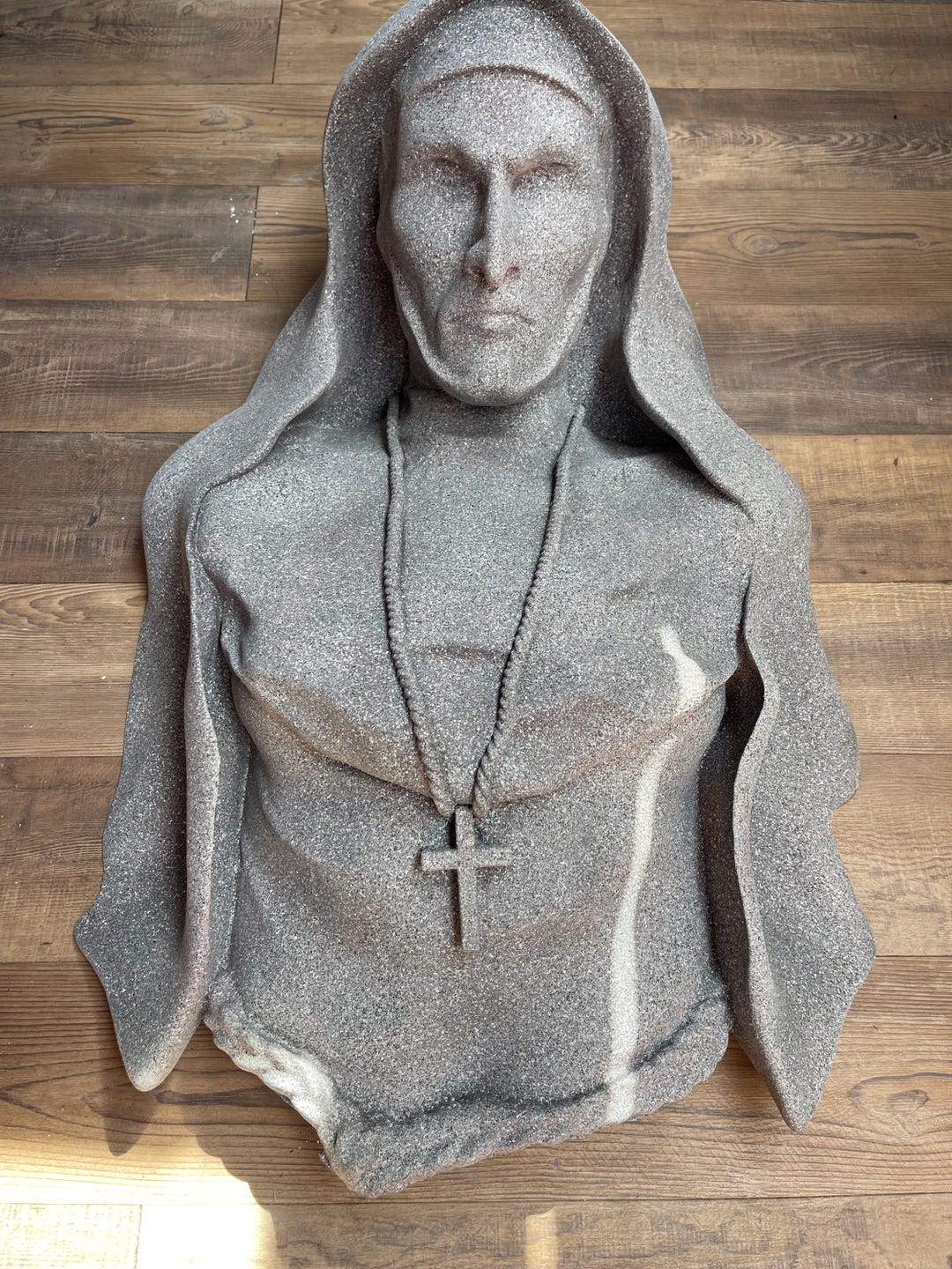 Valak Statue 80 Cm – Handcrafted Horror Sculpture Stone Effect – Unique ...