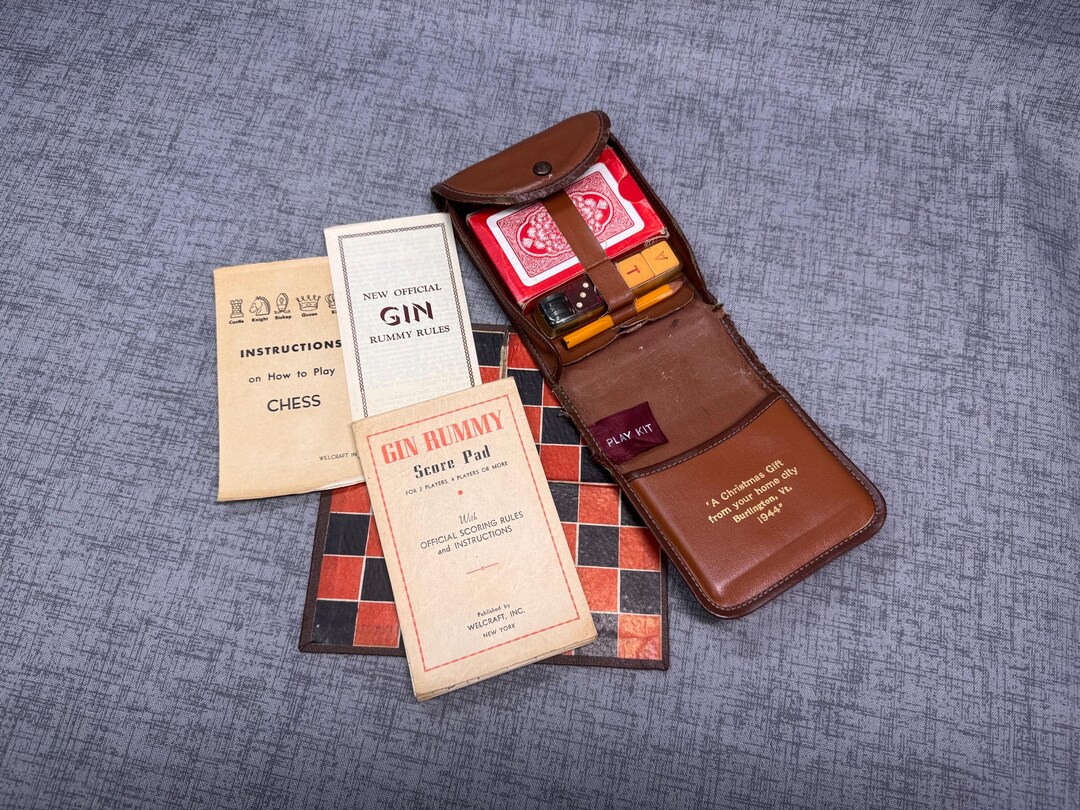 Wellcraft Play Kit Soldier Game WWII Leather Case 1940's Checkers Gin ...