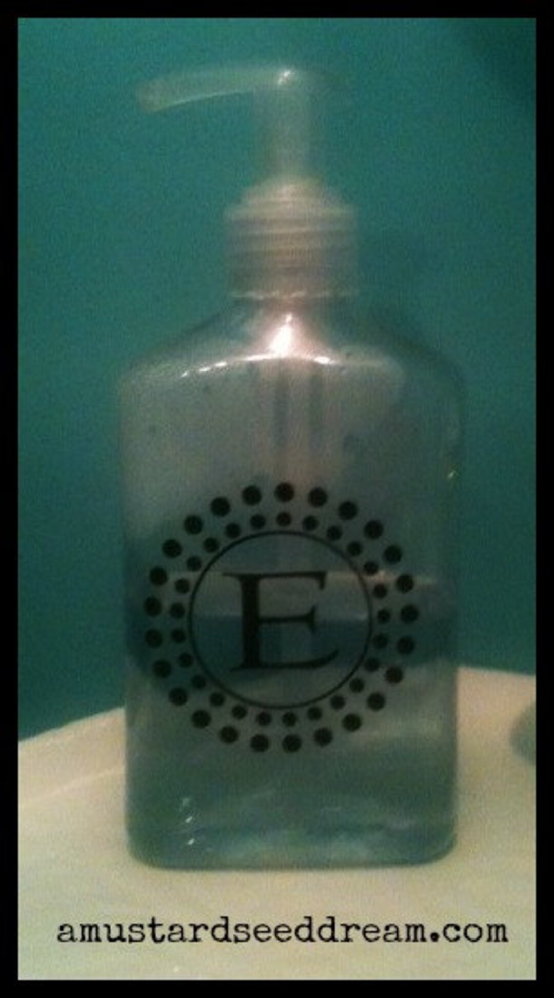 Personalized Monogram Circle Decal for Soap and Lotion Dispensers Vinyl ...