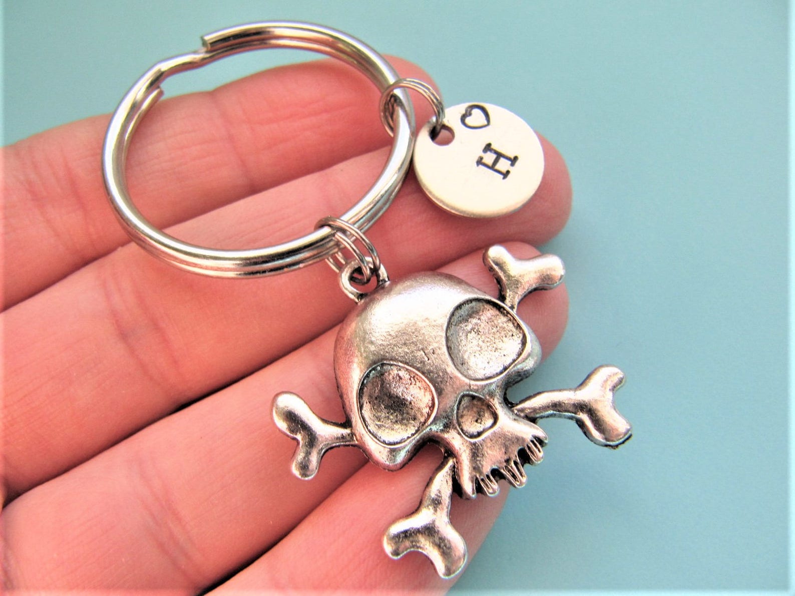 Skull and Cross Bones Keychain Scull Keychain Skeleton - Etsy