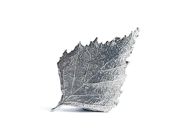 "Thora" Sterling Silver Leaf Pin