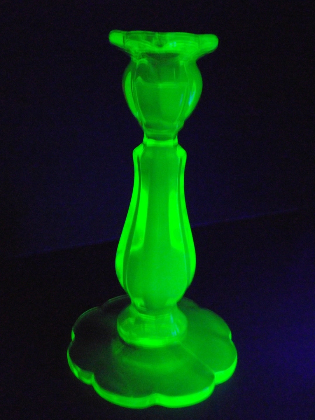 Pair Vaseline Uranium Candle Sticks Flower Pedal/pie Crust Base Bright ...