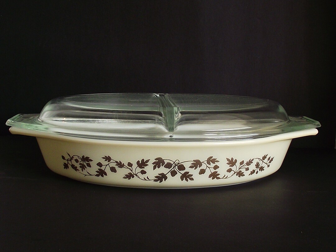 Pyrex Oval Divided Baking Dish W/clear Lid Cream/rose Gold Floral ...