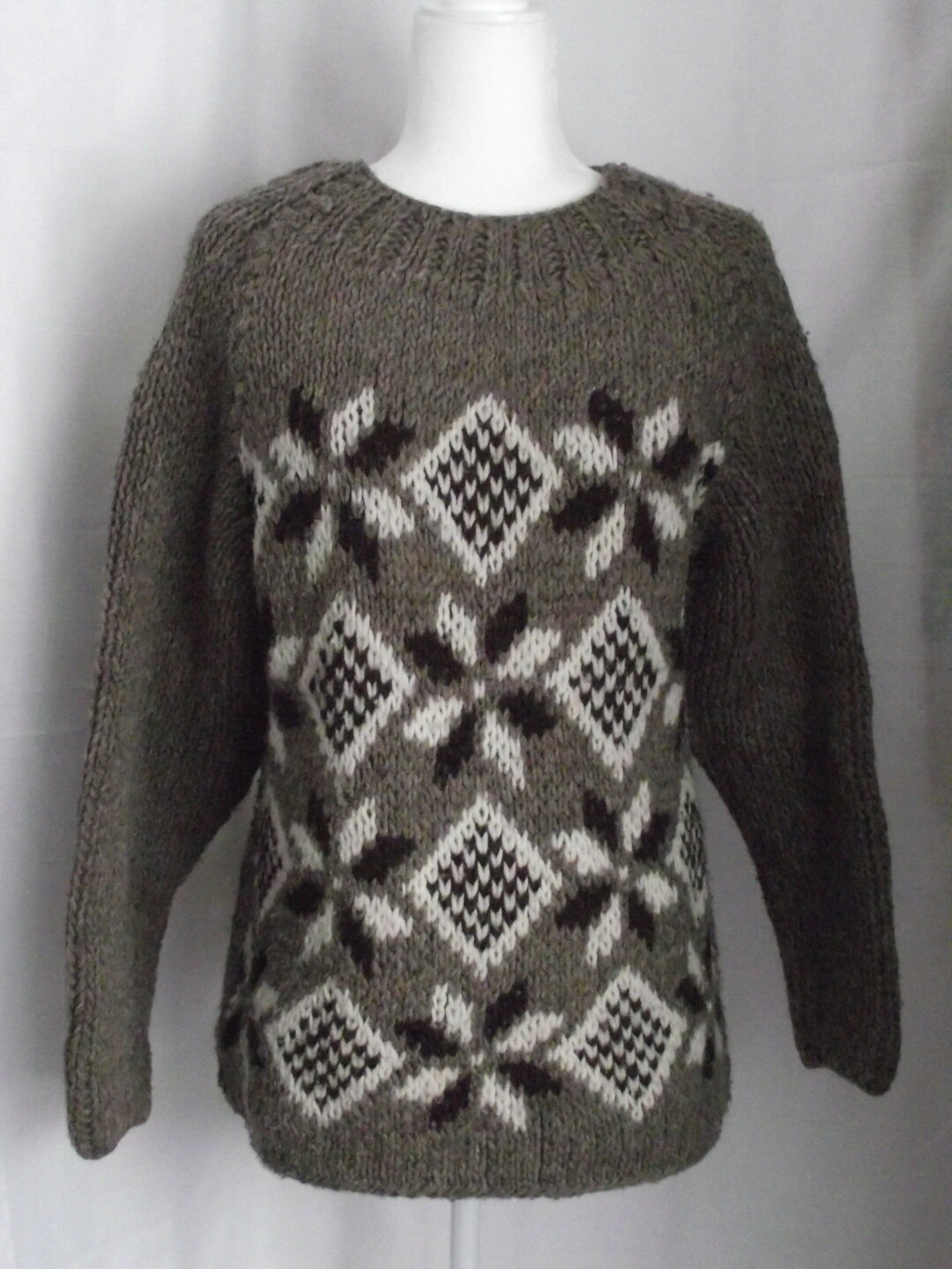 Handmade Argyle Snowflake Pattern Sweater Sz M(men's)/lg(women's) Brown ...
