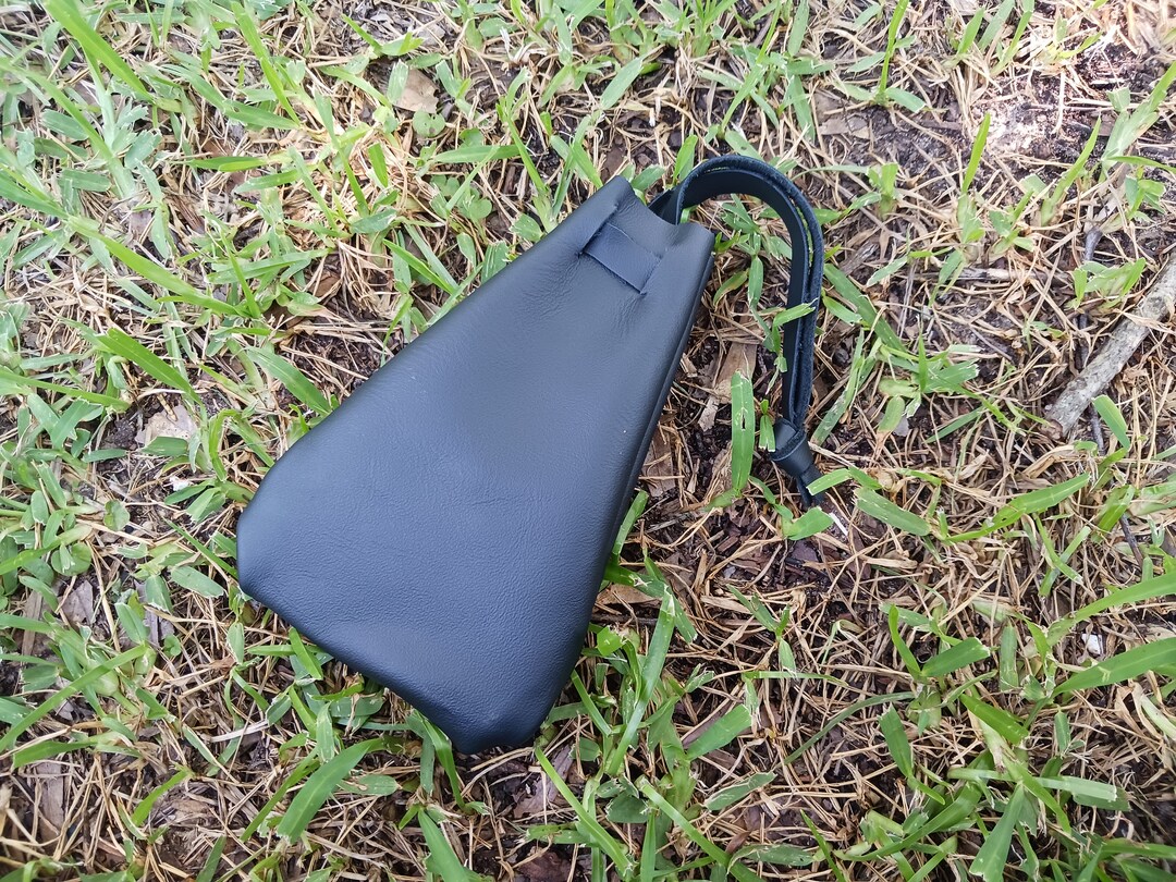 Large Leather Bushcraft Tinder Pouch - Etsy