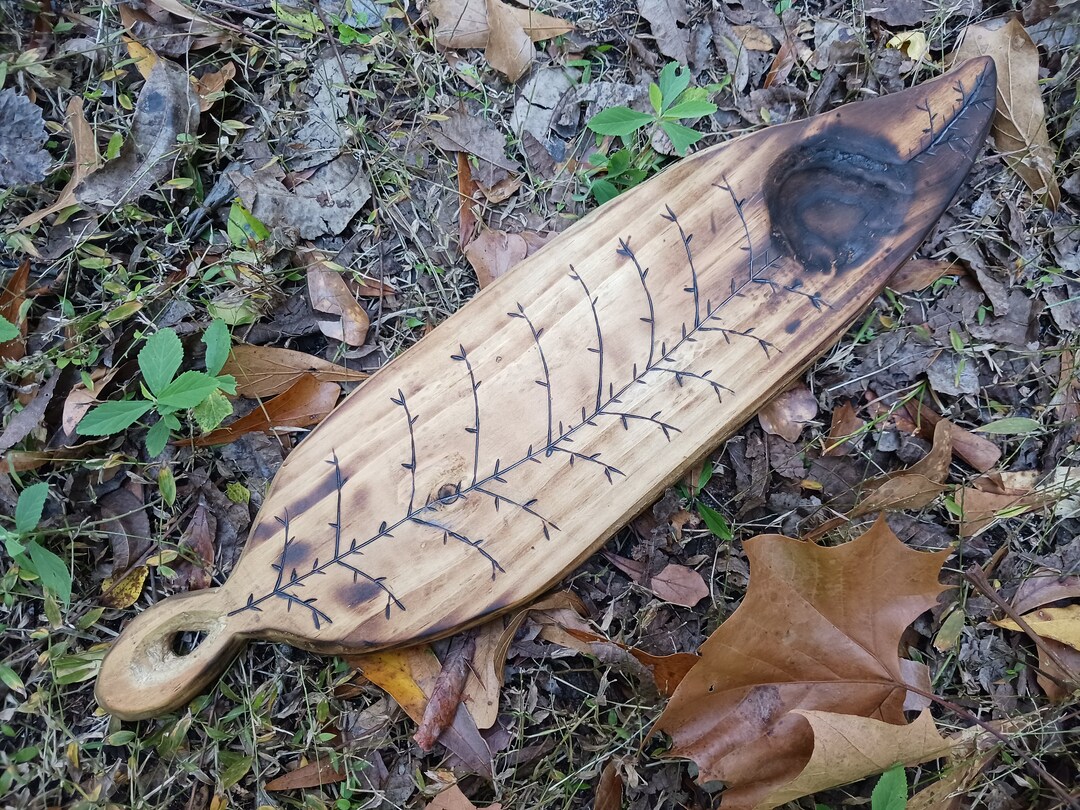 Hobbit Leaf Charcuterie Board Hand Carved - Etsy