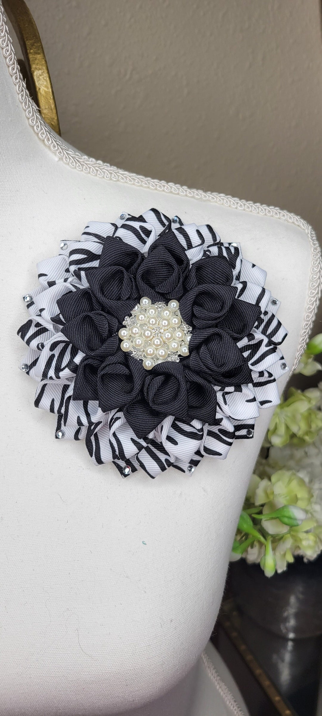 Zebra Print Brooch, Church Fashion, Wedding Accessories, Shoulder ...