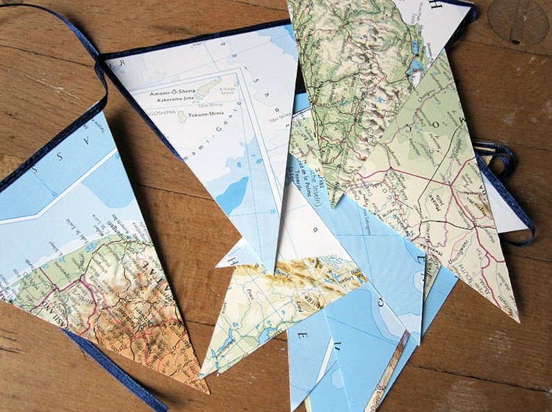 World Map Bunting Made of Vintage Roadmaps, Wanderlust, Upcycling Made ...