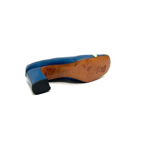 Vintage 1960s Mod Pilgrim Heels // Royal Blue Leather Lime Green Inlay ...