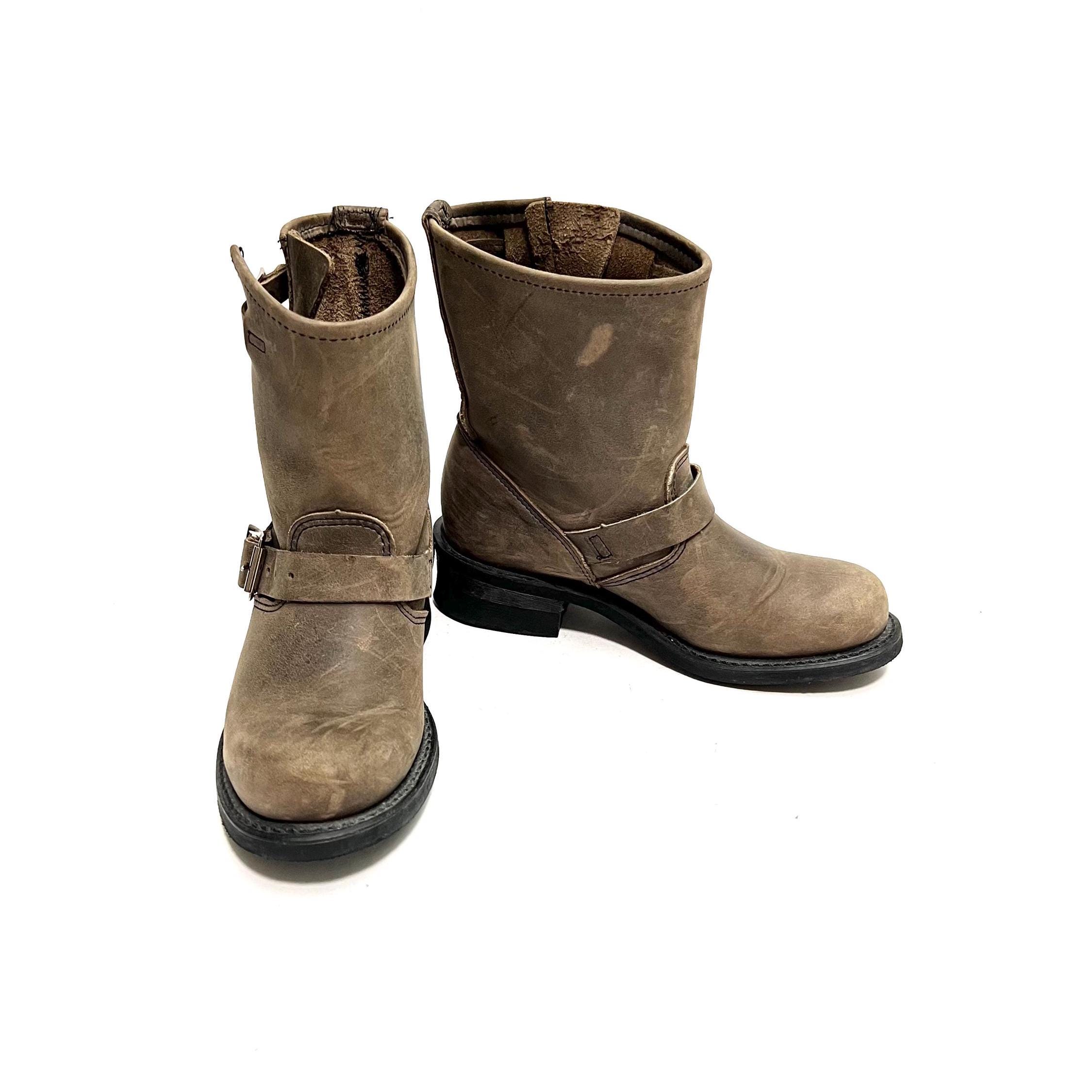 Vintage Y2K Woman's Dual Buckle Engineer Boots // Tan Nubuck Leather ...