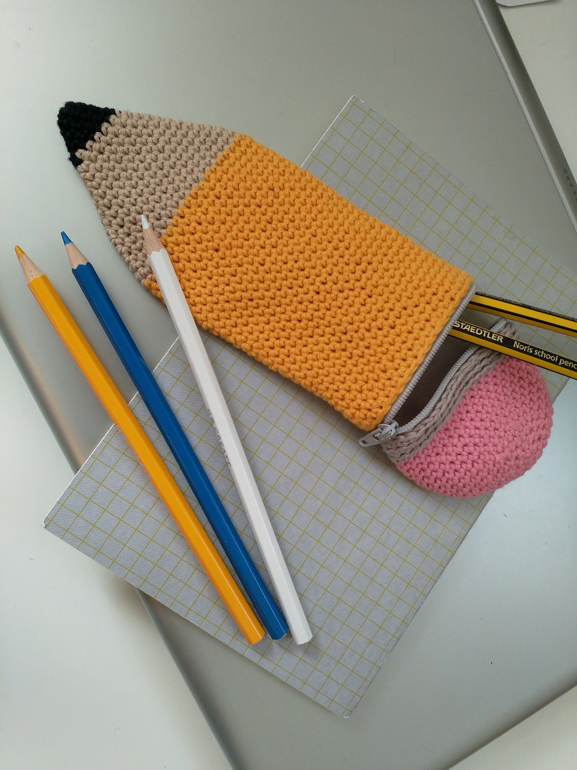 Back to school pencil pencil case instant download PDF crochet | Etsy