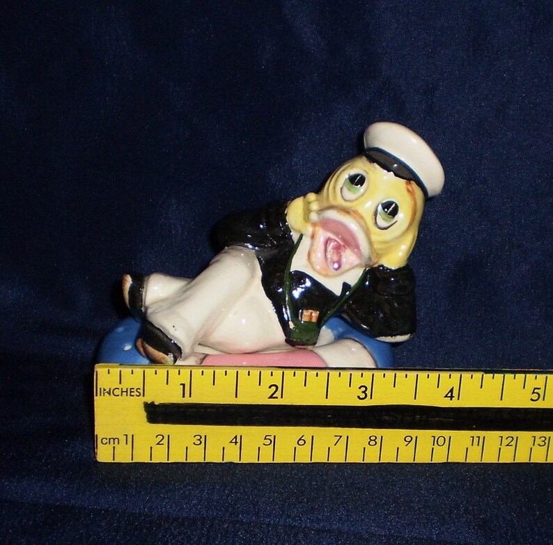 Disney Donald Duck on a Raft Salt and Pepper Set - Etsy