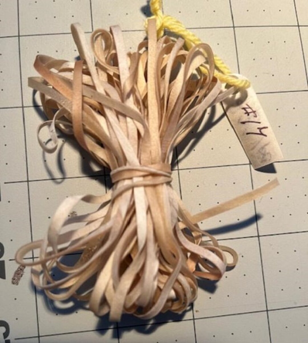 Deer 17 20 Ft Rawhide Sinew ONE Pc 1/8 Regular Weight - Etsy