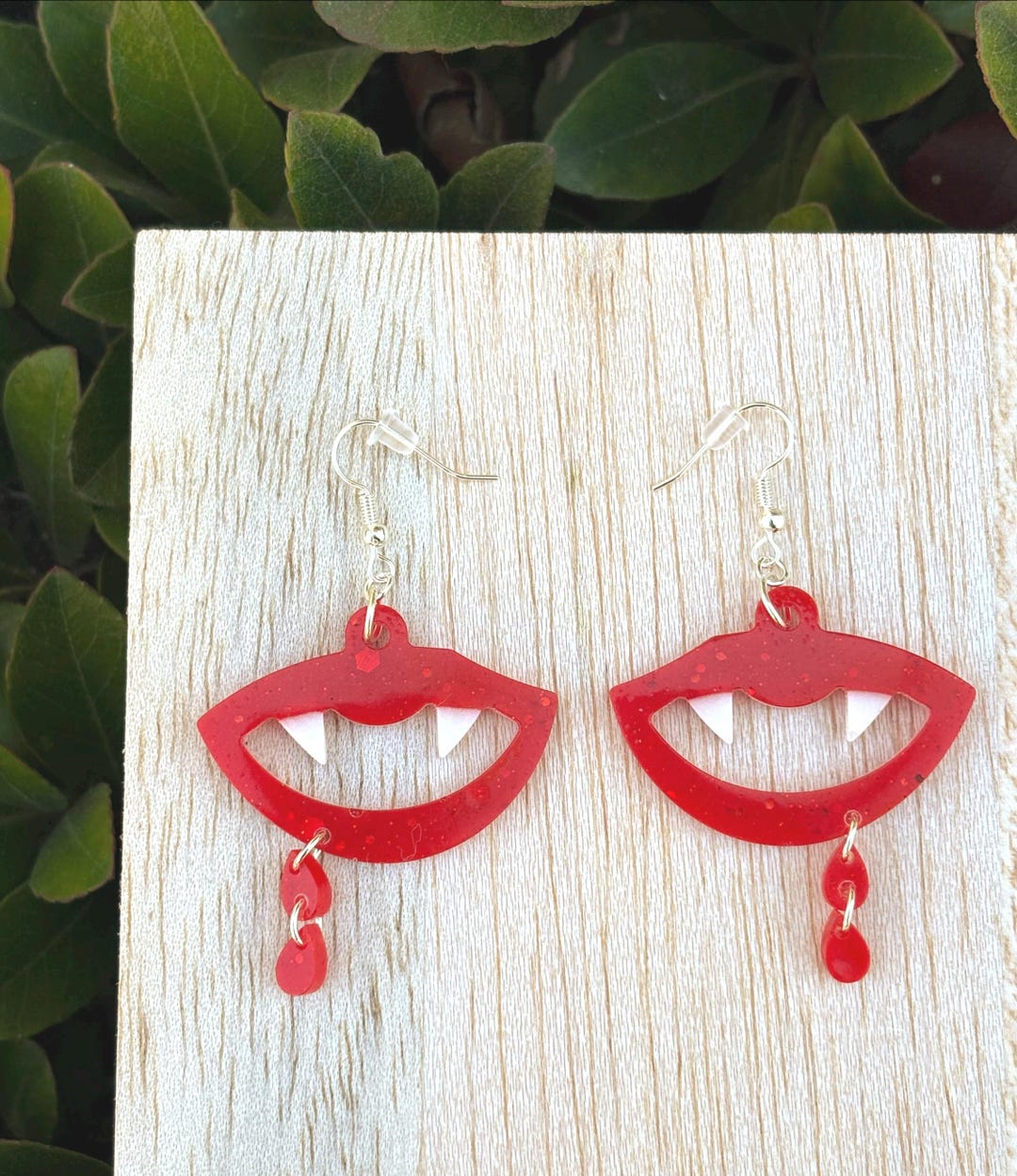 Glow-in-the-dark Vampire Lips Earrings: Handmade Halloween Resin ...