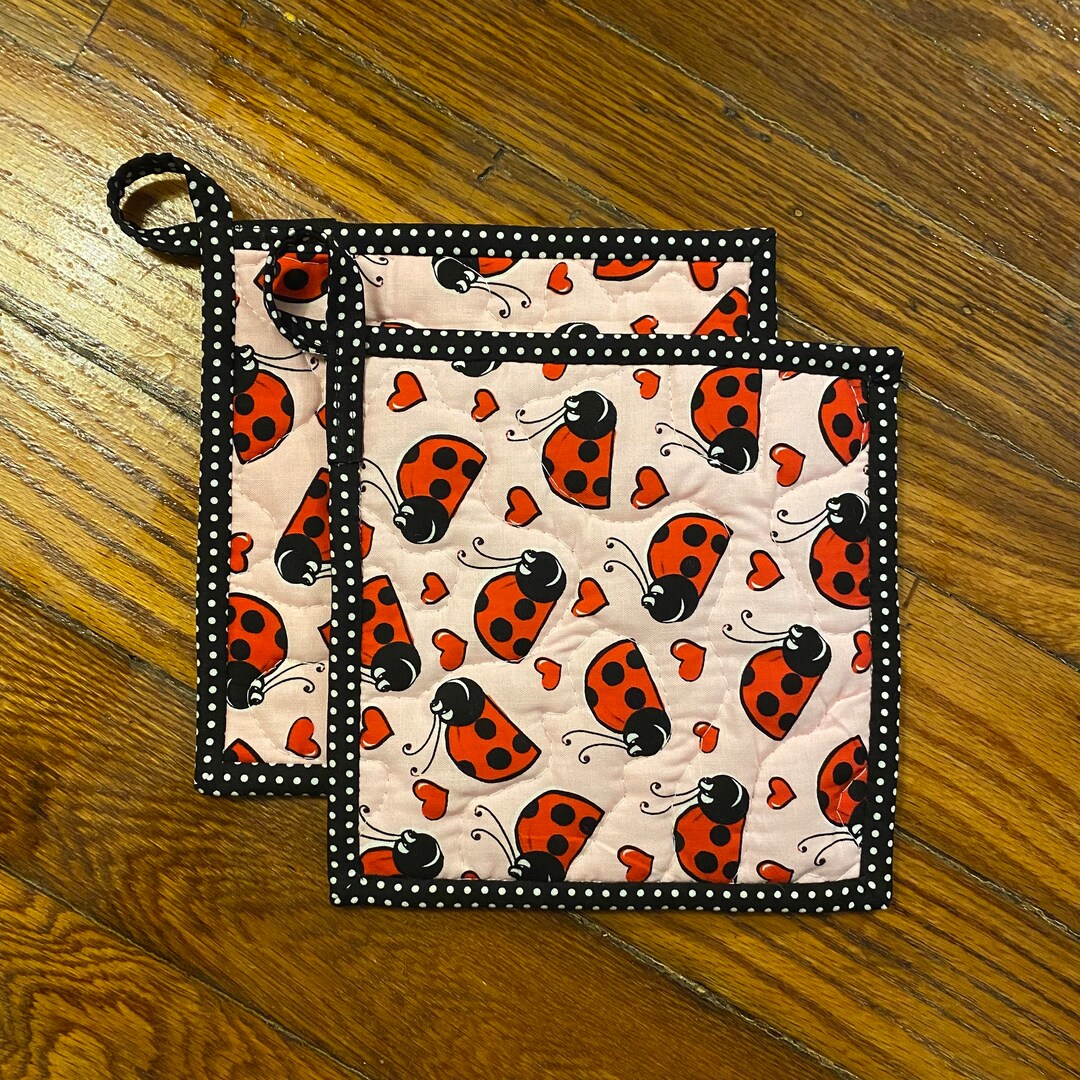 Set of Ladybug Pot Holders Quilted - Etsy