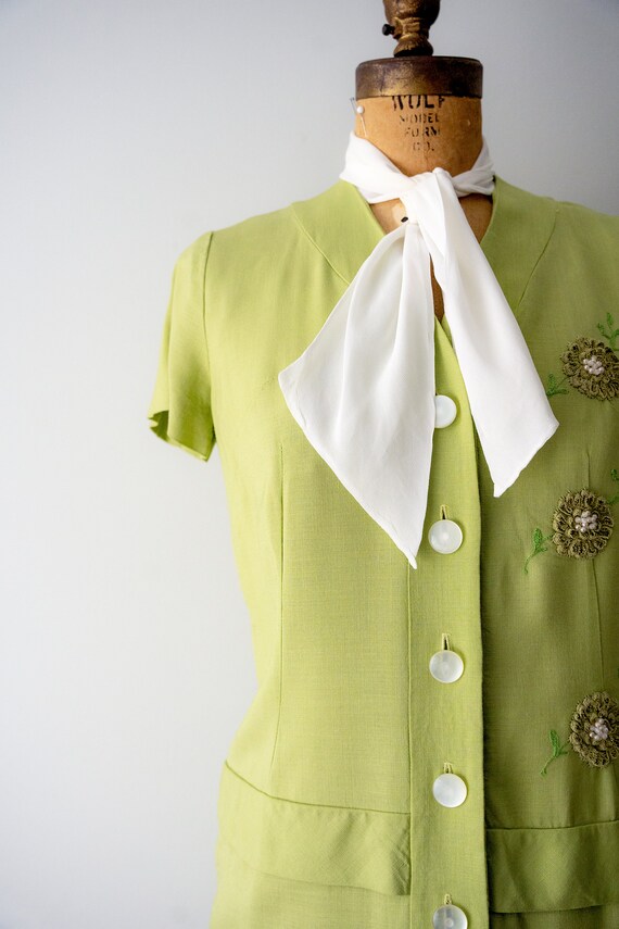 1960s green linen dress with flowers. 60s chartreuse … - Gem