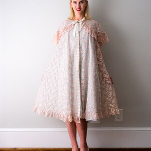 60's Blue and Pink Pastel Robe. 1960's Vintage Lace - Etsy