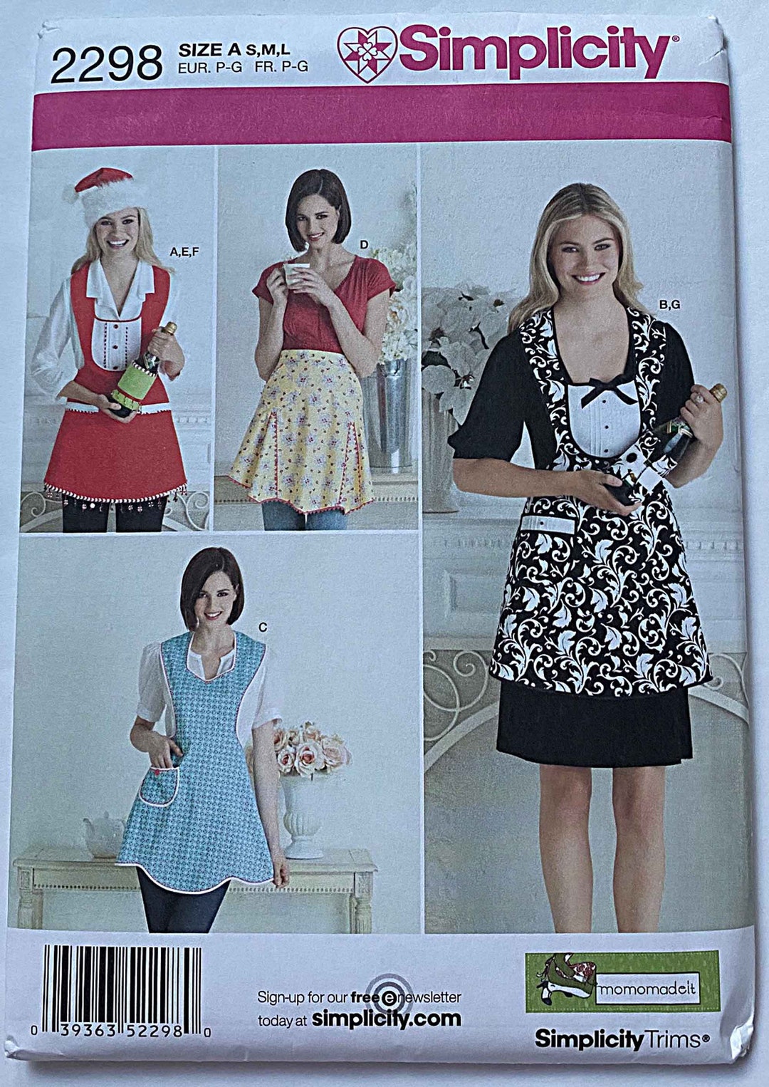 Misses' Aprons, Santa Hat in 3 Sizes, Bottle Cozy Simplicity 2298 ...