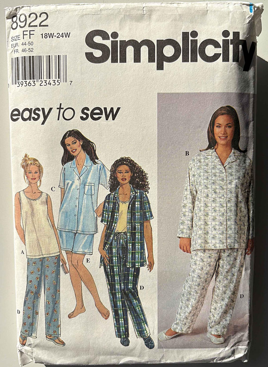 Vintage 90's Women's Easy to Sew Pajamas, Pjs, Sleepwear, Simplicity ...