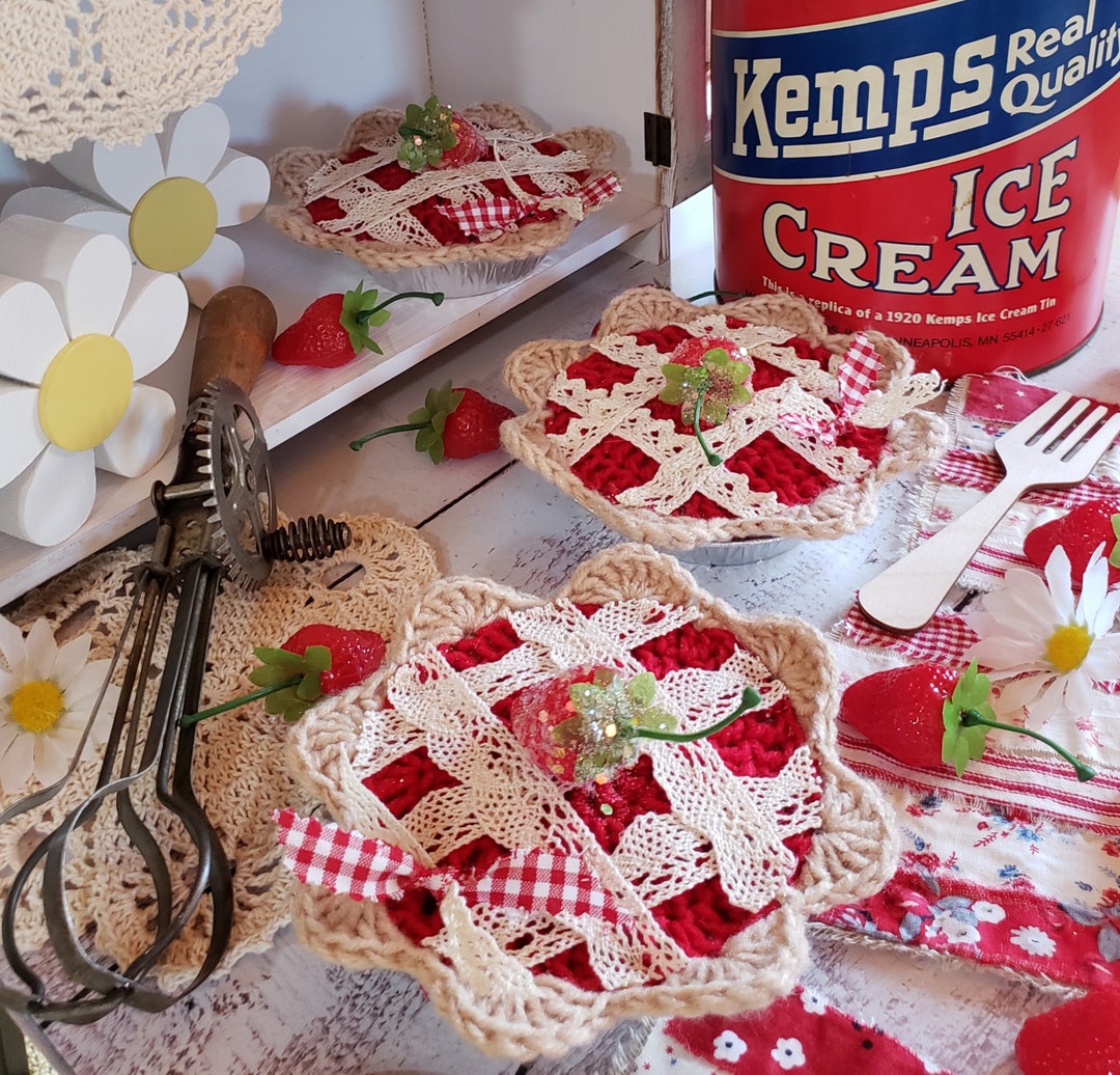 Strawberry Pie for Tiered Tray Displays / Summer Décor / Fourth of July ...