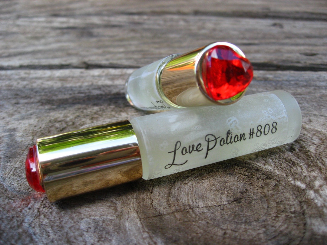 LOVE POTION #808. Notes of Pua Male and White Lily in a Powdery Base of ...