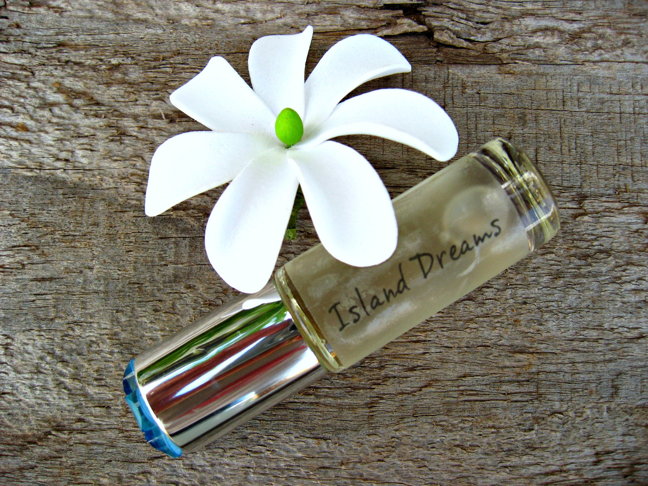 HAWAIIAN PERFUME. Island Dreams: an Exotic White Floral With - Etsy