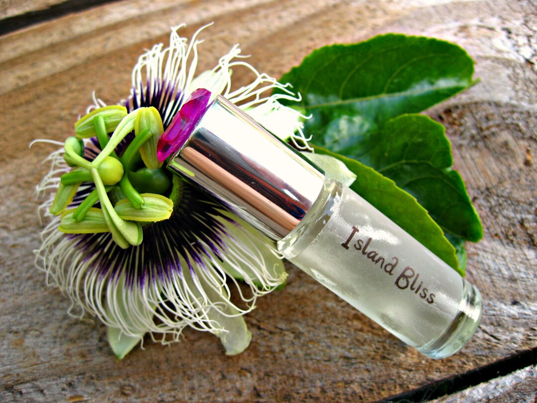 HAWAIIAN PERFUME With Passion Flower, Mango and Lychee. Mini Roll-on ...