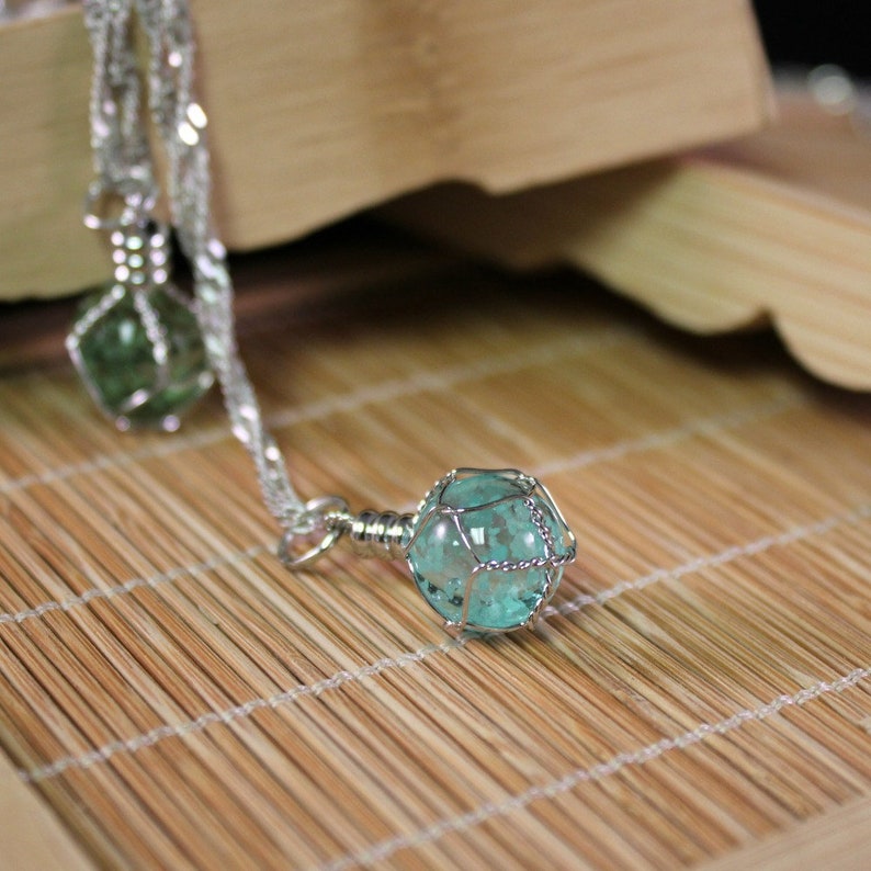 FFVII Glowing Holy Materia Necklace Final Fantasy VII | Etsy
