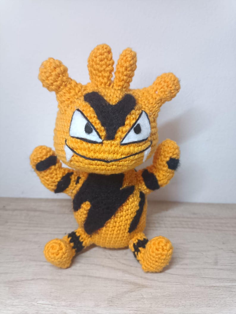 Crochet Pattern Electabuzz pokemon - Etsy Portugal