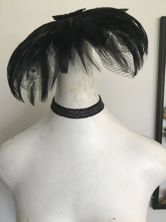 THE EMPORIUM Vintage Fascinator Black Feather Net Fac… - Gem