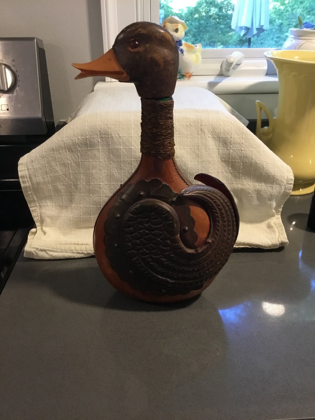 Duck Head Liquor Decanter Leather Wrapped Bottle With Duck Head Novelty ...