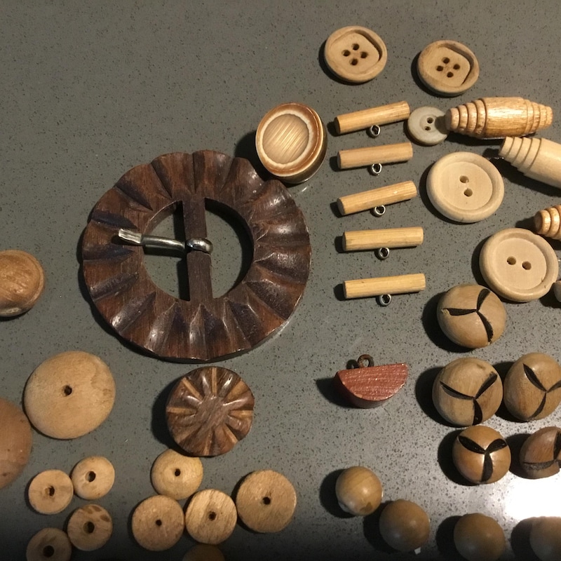 Barrel Buttons - Etsy